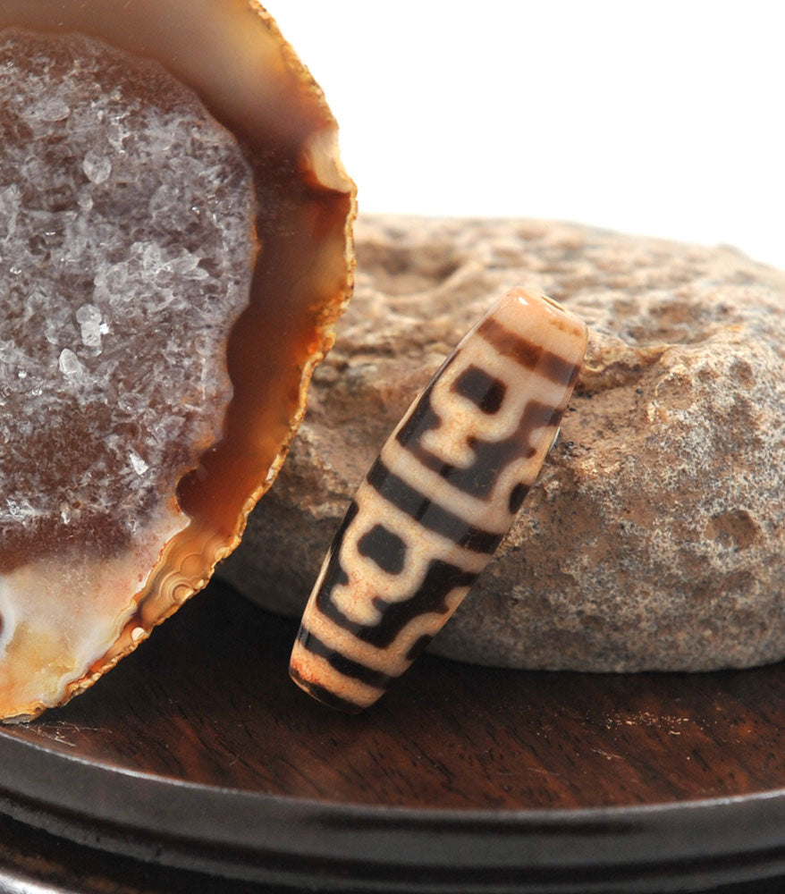 Rare Antique Double Longevity Treasure Vase Dzi Bead – FSMegamall.com